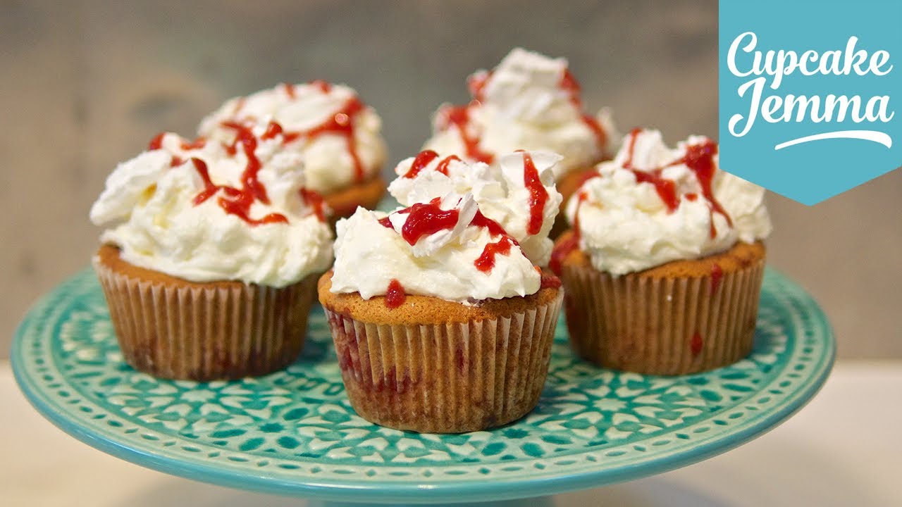 Eton Mess Cupcakes AND How To Make Meringues! | Cupcake Jemma – CCTubes